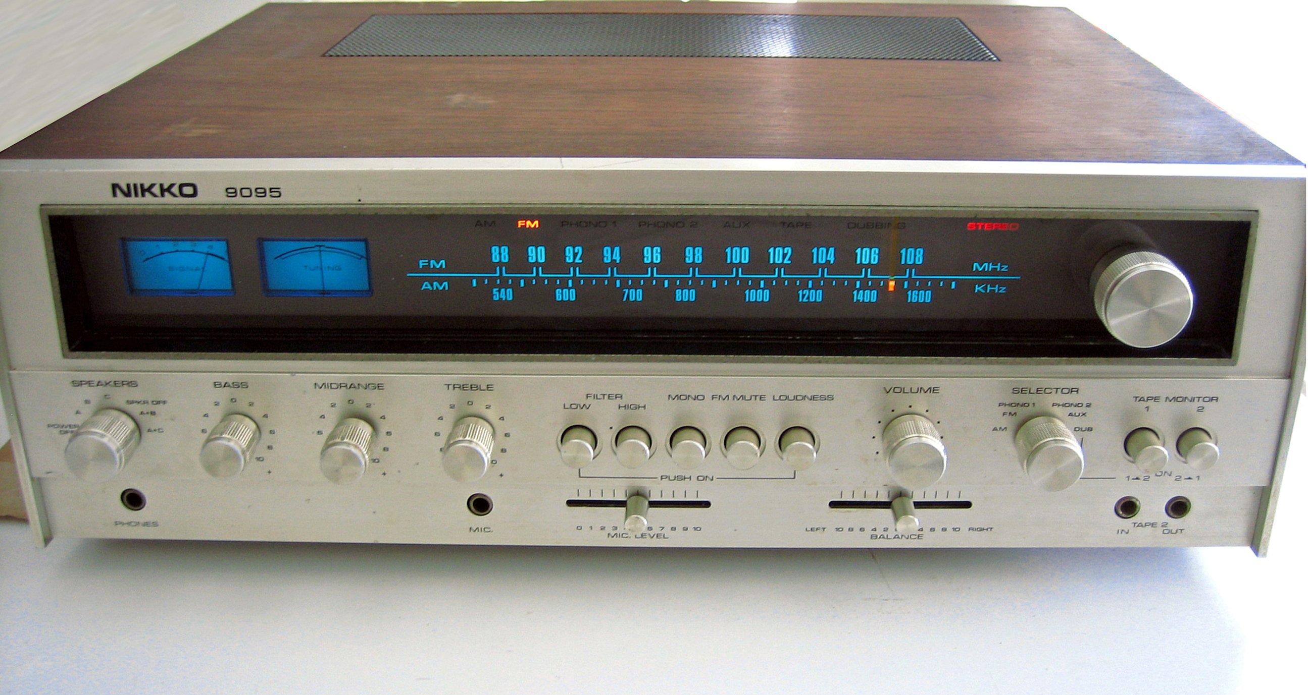 Nikko 9095 | hifi-wiki.com