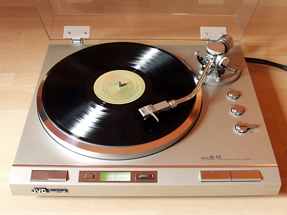 JVC QL-F 6 | hifi-wiki.com