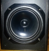 NAD 8225 | hifi-wiki.com